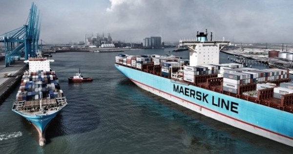 What is a Harbor and their Types in Water Transportation